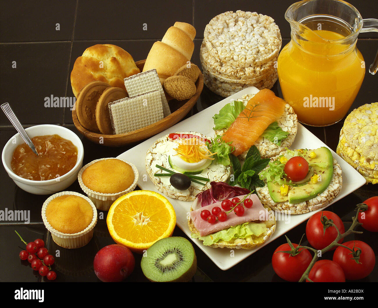 Cereals snacks light healthy breakfast hi-res stock photography and ...