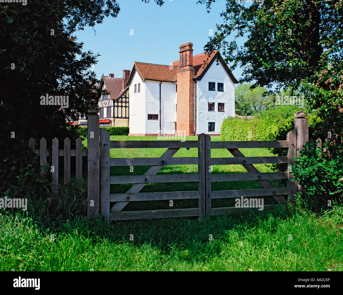 EPPING FOREST QUEEN ELIZABETH S HUNTING LODGE Stock Photo - Alamy