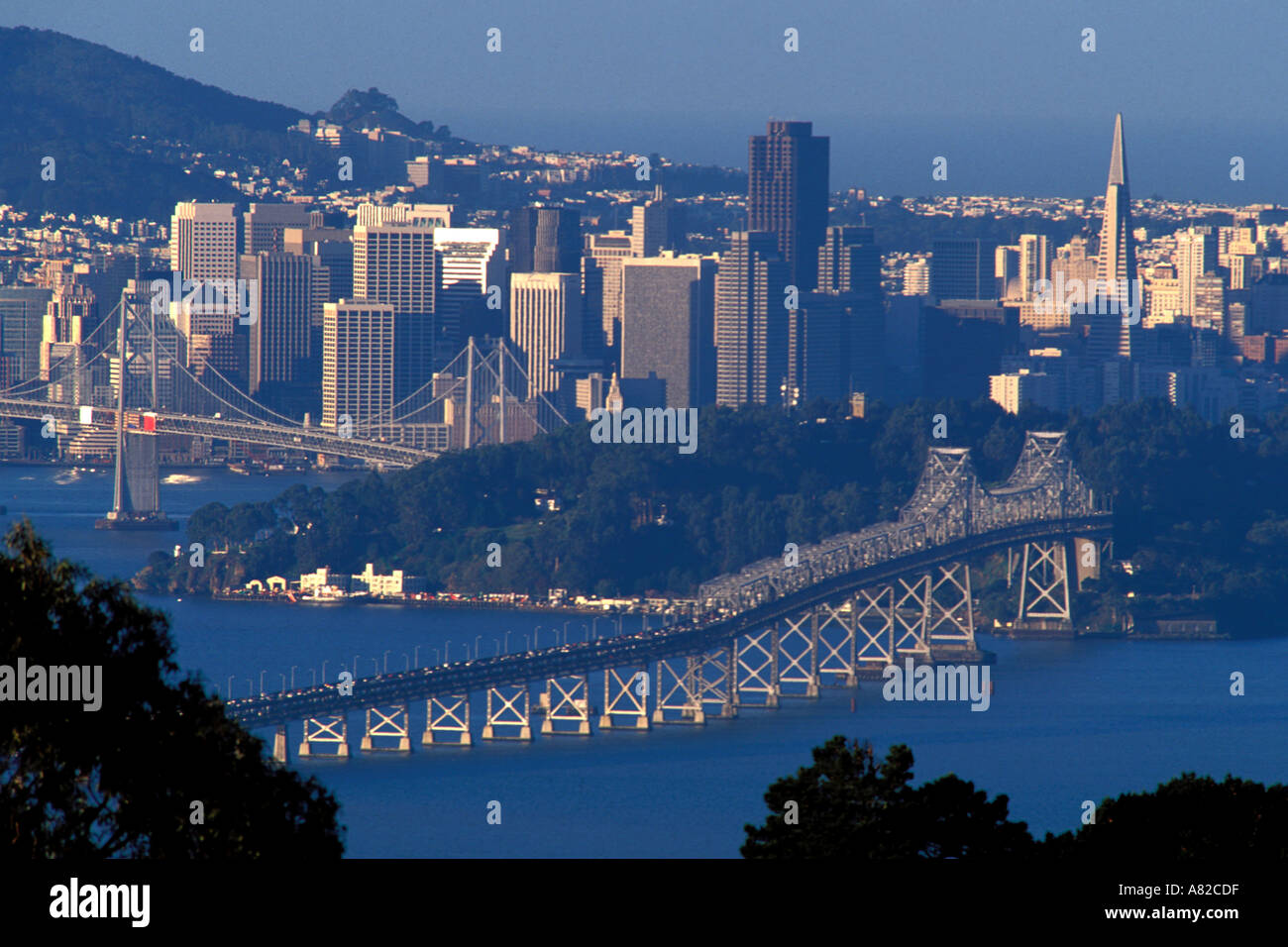 Oakland bay bridge east span hi-res stock photography and images - Alamy