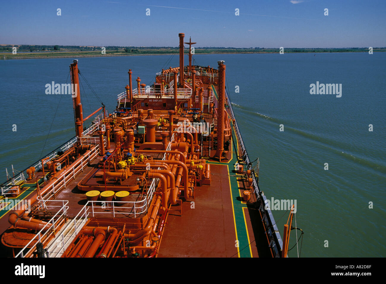 California, San Francisco Bay, Tanker Gaz Master, San Joaquin River ...