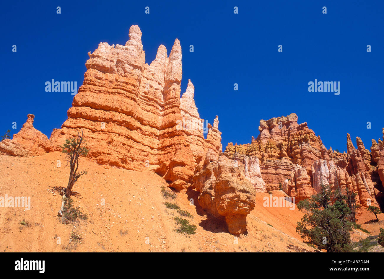 Utah landscape rock stone tower light desert hi-res stock photography ...