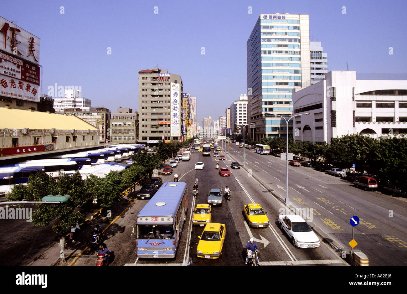 Taipeh hi-res stock photography and images - Alamy