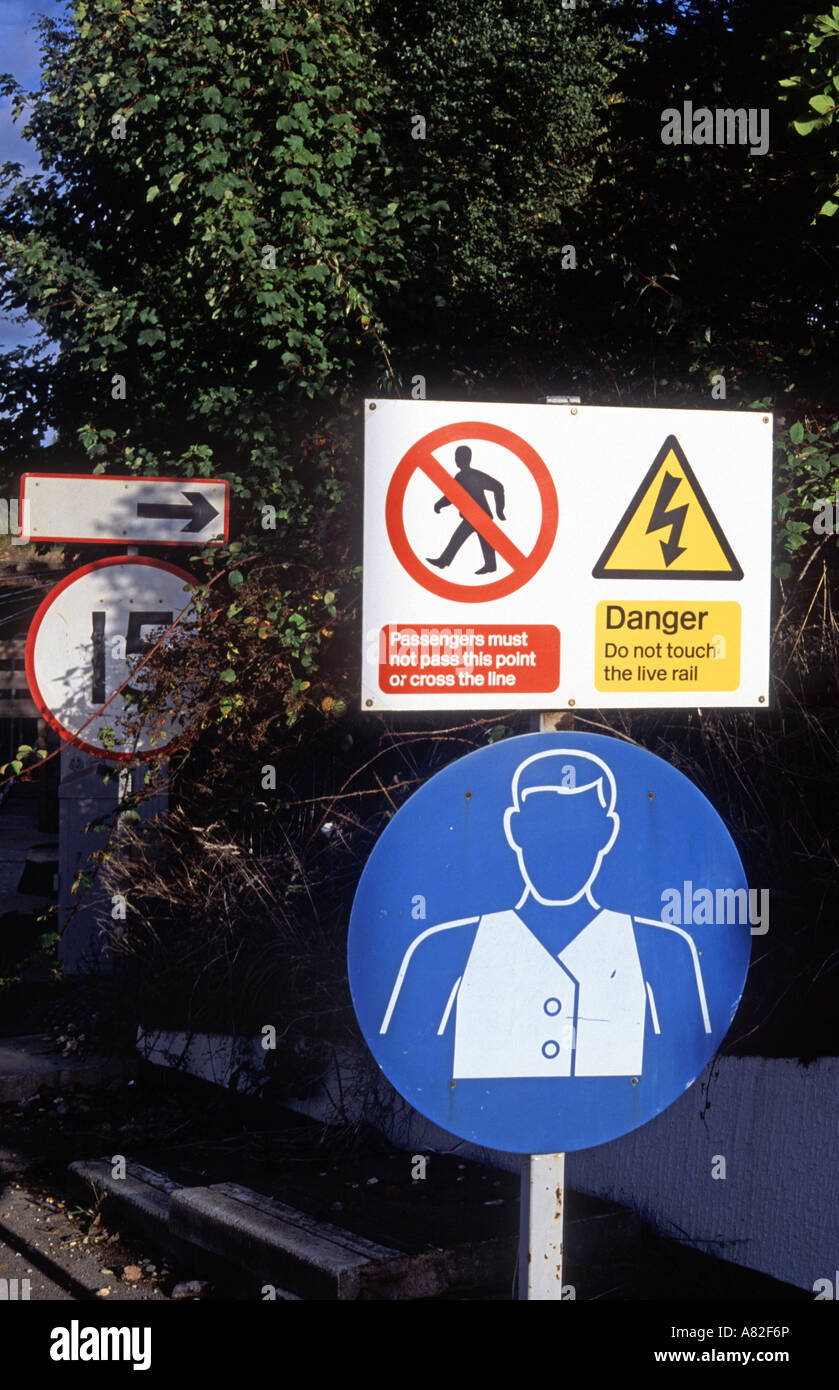 Railway warning signs hi-res stock photography and images - Alamy