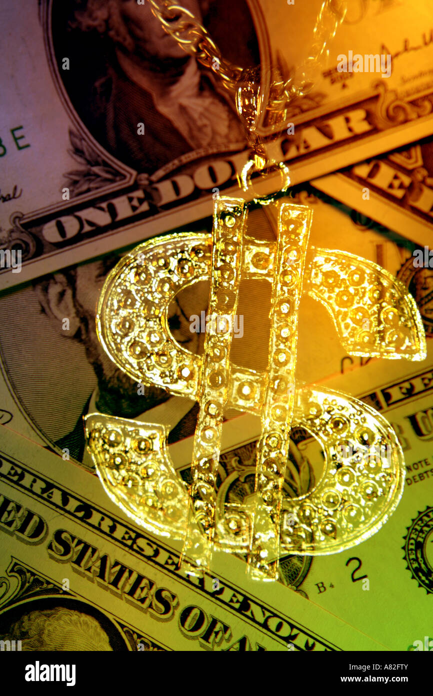 Dollar sign on U.S. currency Stock Photo - Alamy