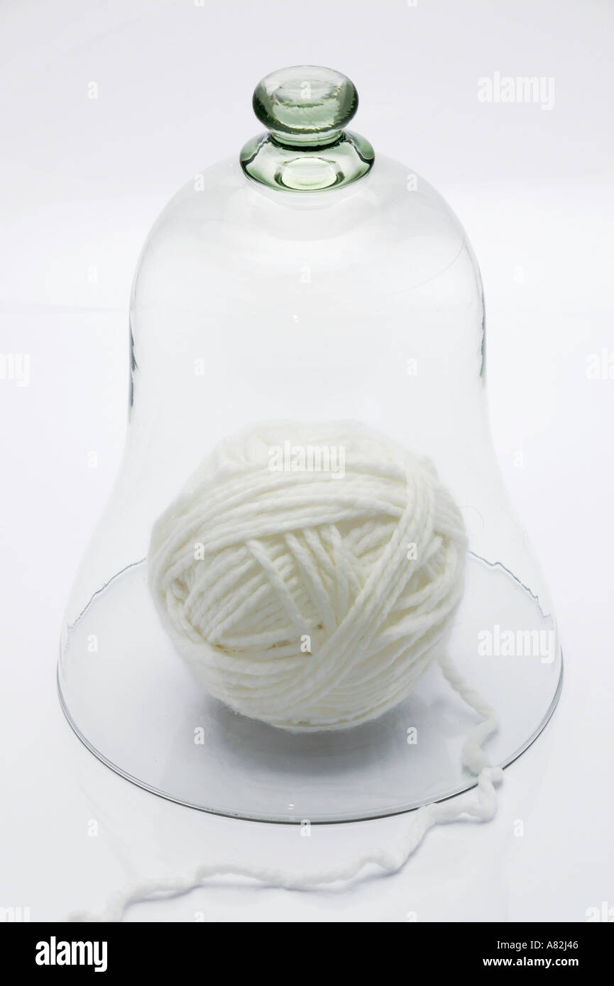 Ball of wool hi-res stock photography and images - Alamy
