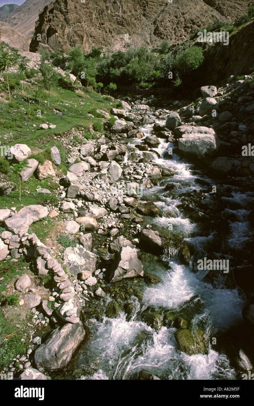 Pakistan azad kashmir gilgit karakoram hi-res stock photography and ...