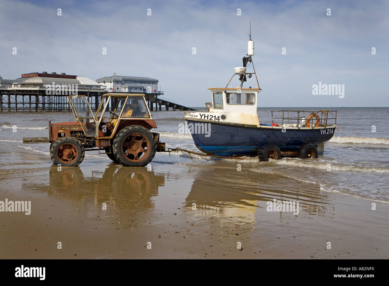 Famous cromer crab hi-res stock photography and images - Alamy