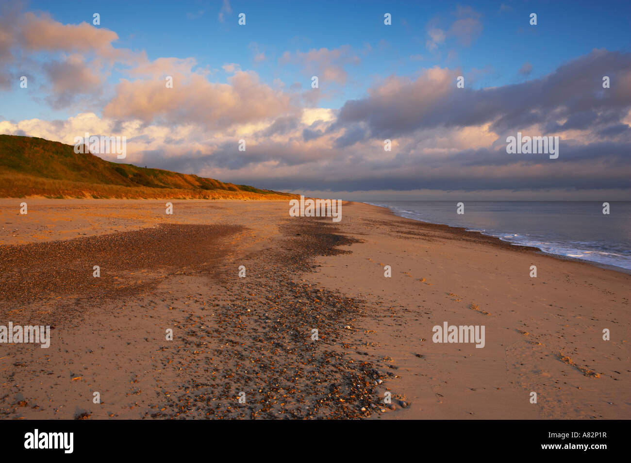 Scratby beach hi-res stock photography and images - Alamy