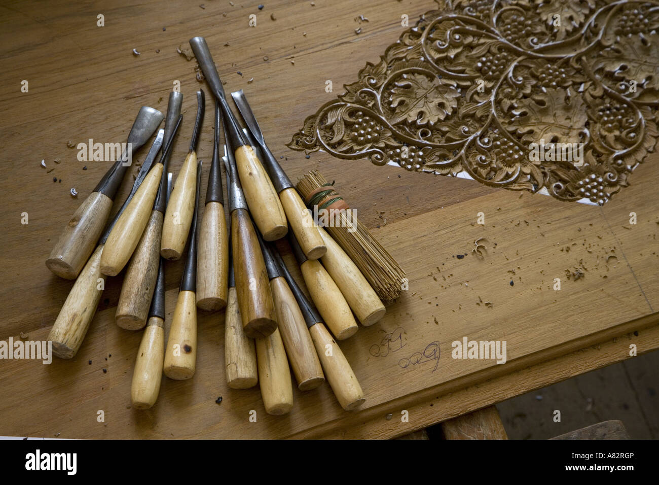 Wood Carver at Work Thailand Stock Photo - Alamy