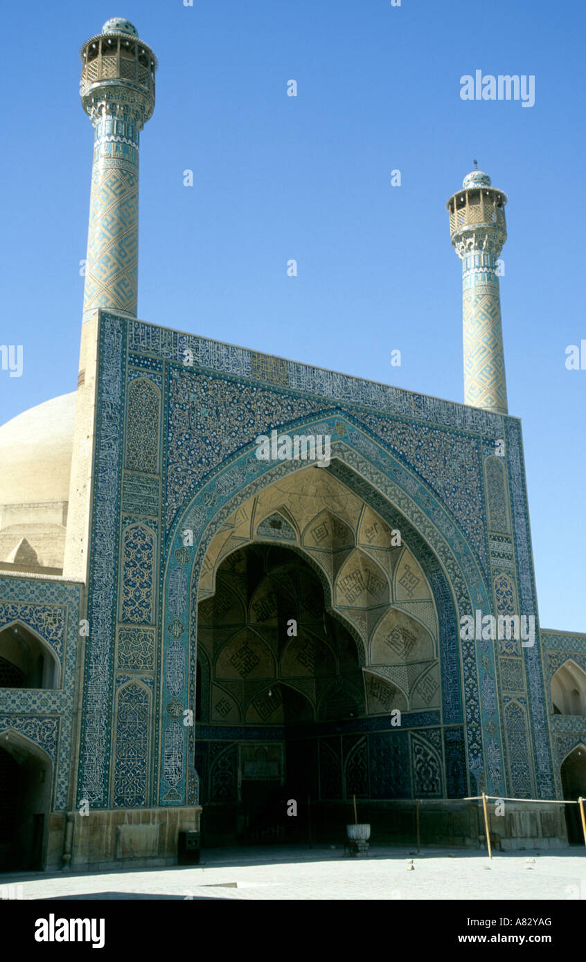 Mashhad mosque hi-res stock photography and images - Alamy