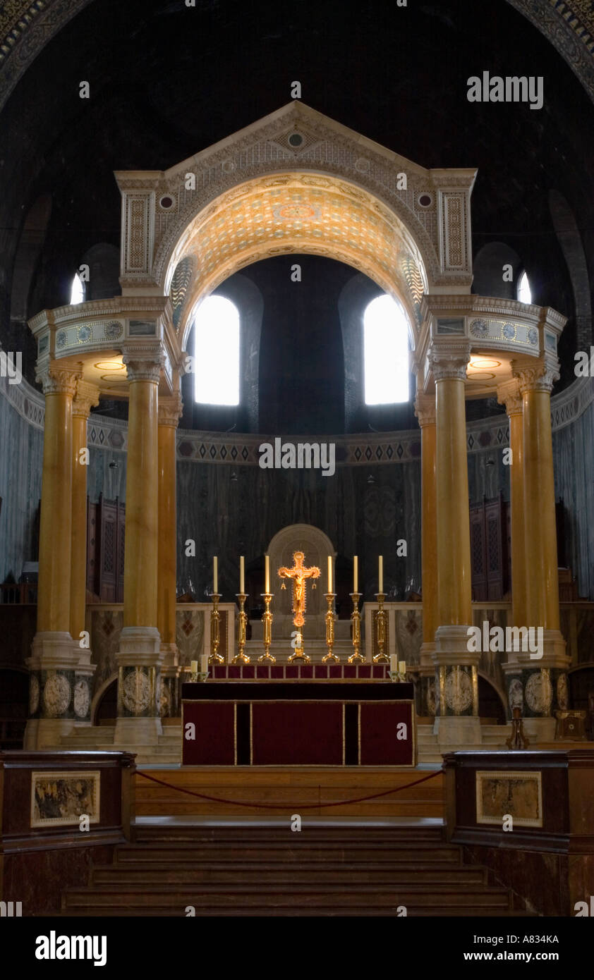 Westminster Cathedral (Catholic Church) - Victoria - London Stock Photo ...