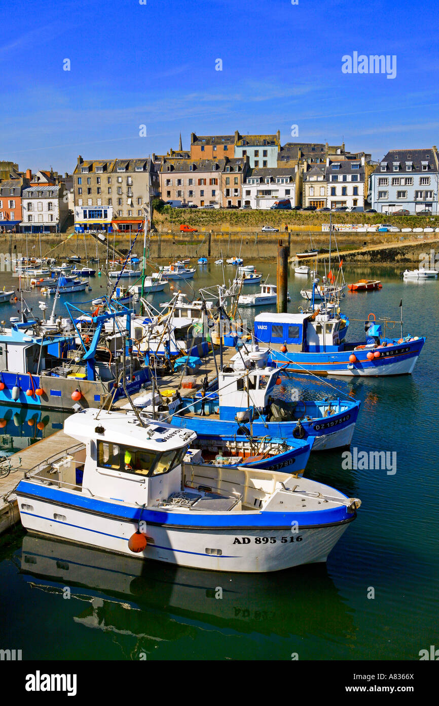 Douarnenez harbour in Brittany France Stock Photo - Alamy