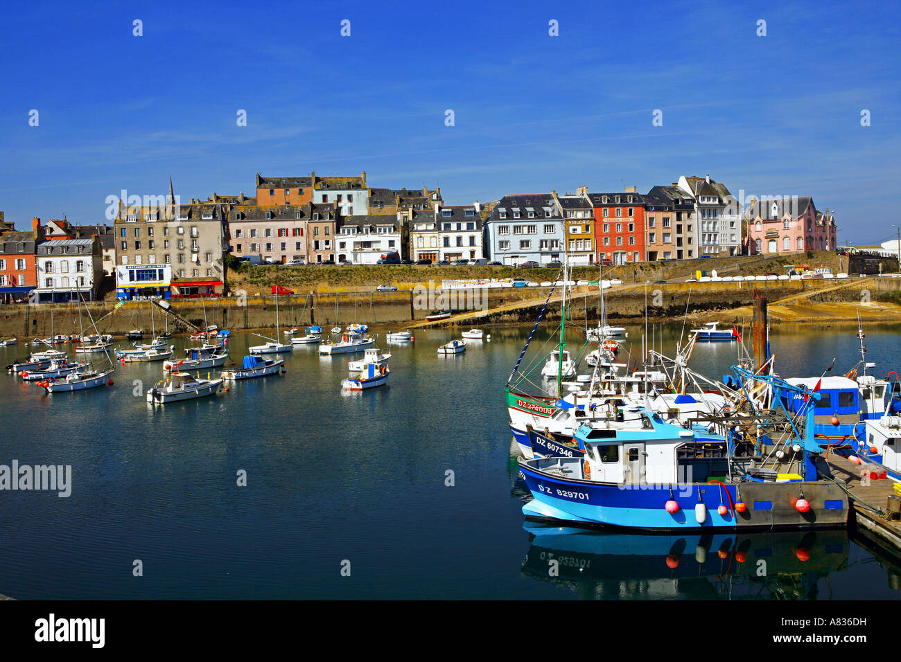 Douarnenez harbour in Brittany France Stock Photo - Alamy