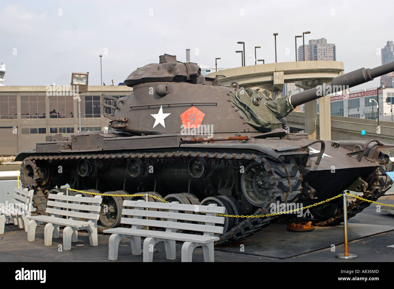 American war vehicle sherman tank hi-res stock photography and images ...