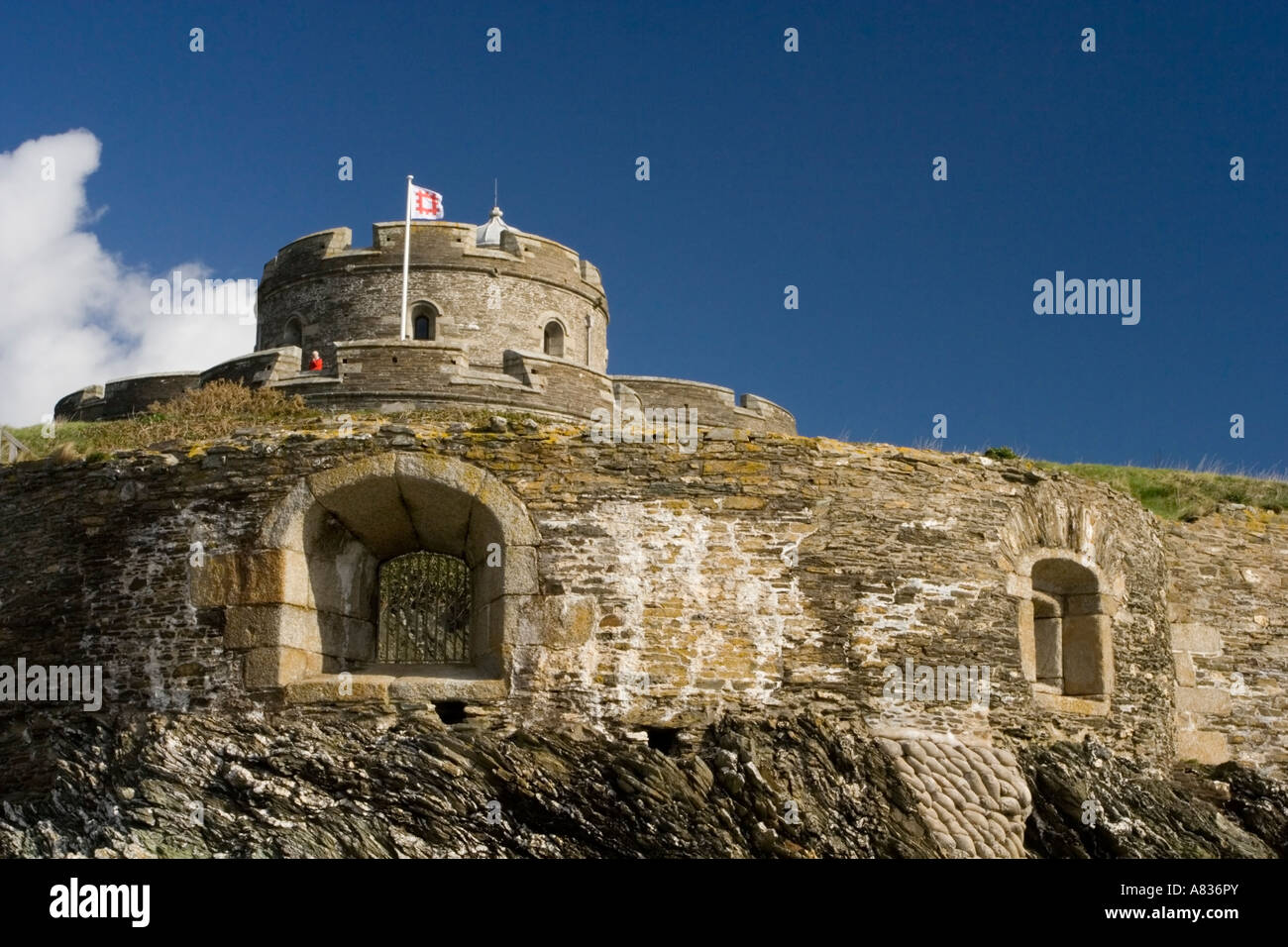 St Mawes Castle from the small beach in front Stock Photo - Alamy