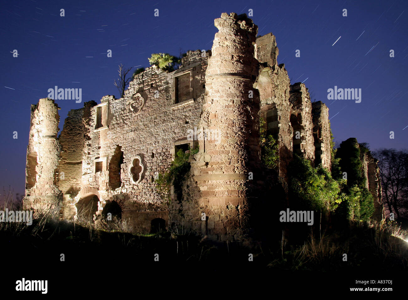 Twizel castle hi-res stock photography and images - Alamy