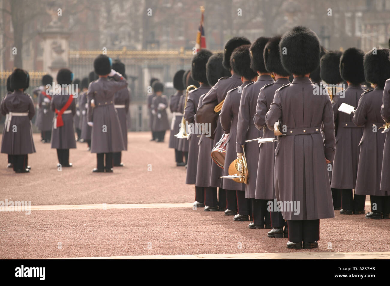 Queens guard gun windsor castle High Resolution Stock Photography and ...