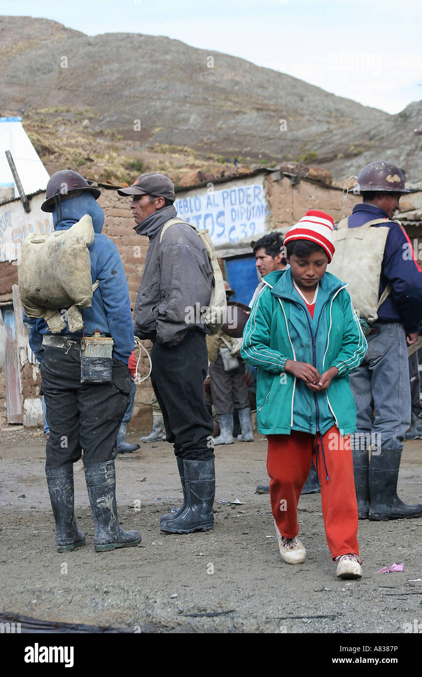 Child miners hi-res stock photography and images - Alamy