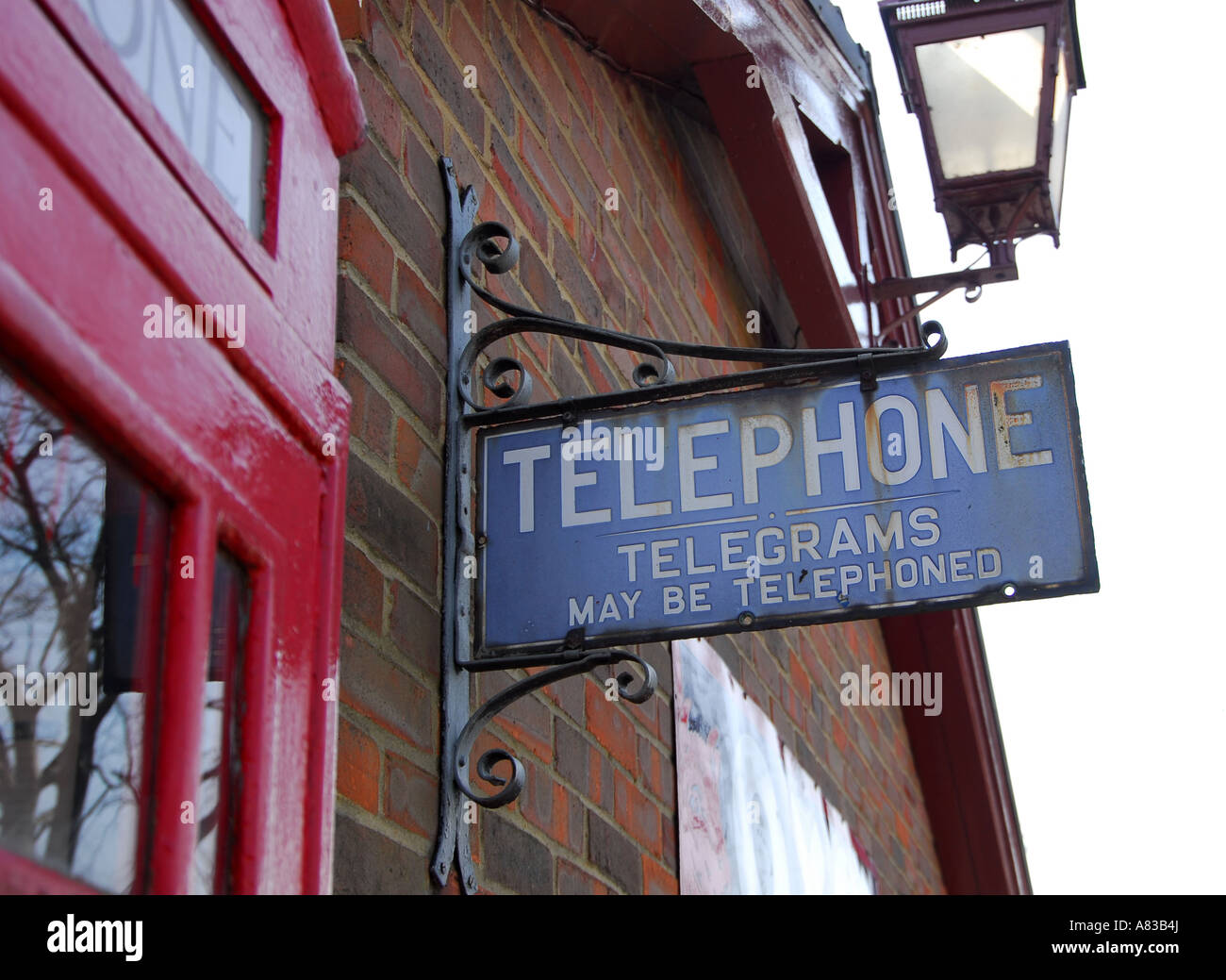 Enamel sign hi-res stock photography and images - Alamy