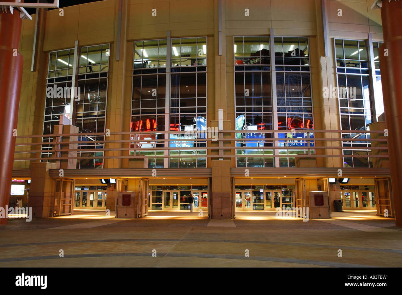 Jobing com arena home of the Phoenix Coyotes at the Westgate Center ...