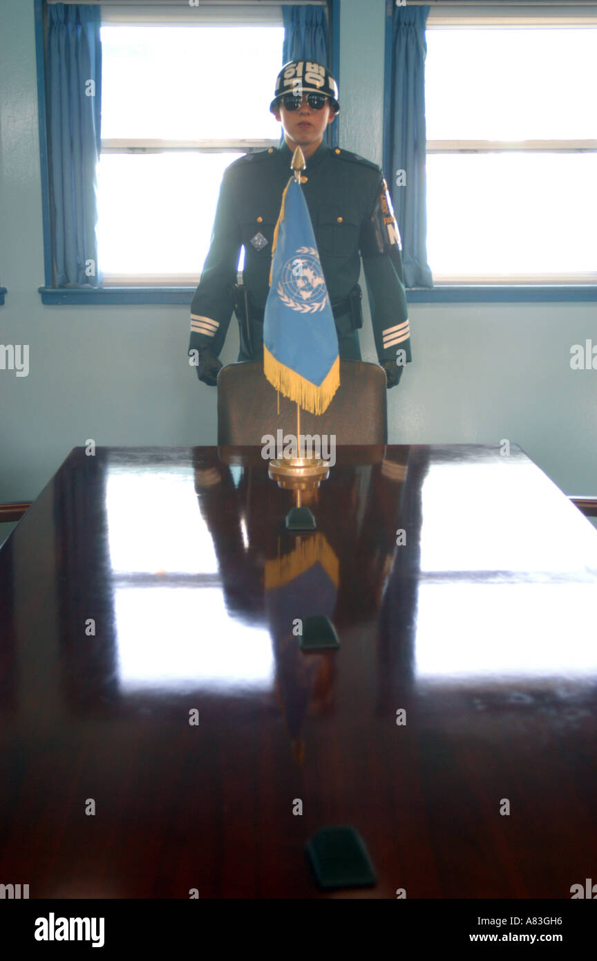 Demilitarized z dmz hi-res stock photography and images - Alamy