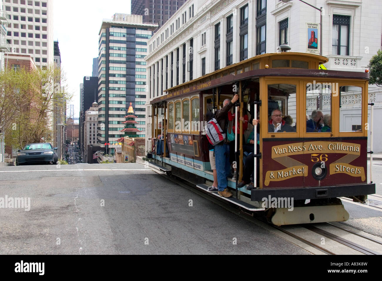California street cable car hi-res stock photography and images - Alamy