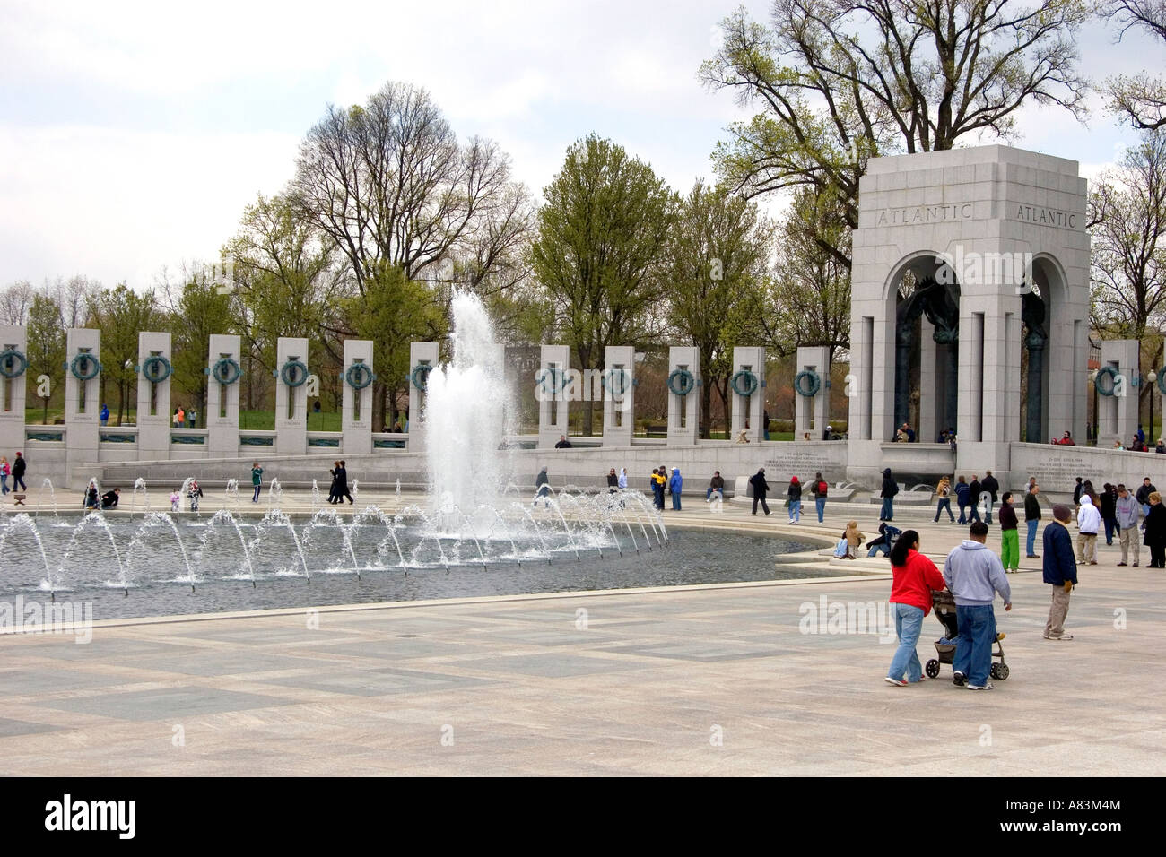 The National World War II Memorial in Washington D C Stock Photo - Alamy