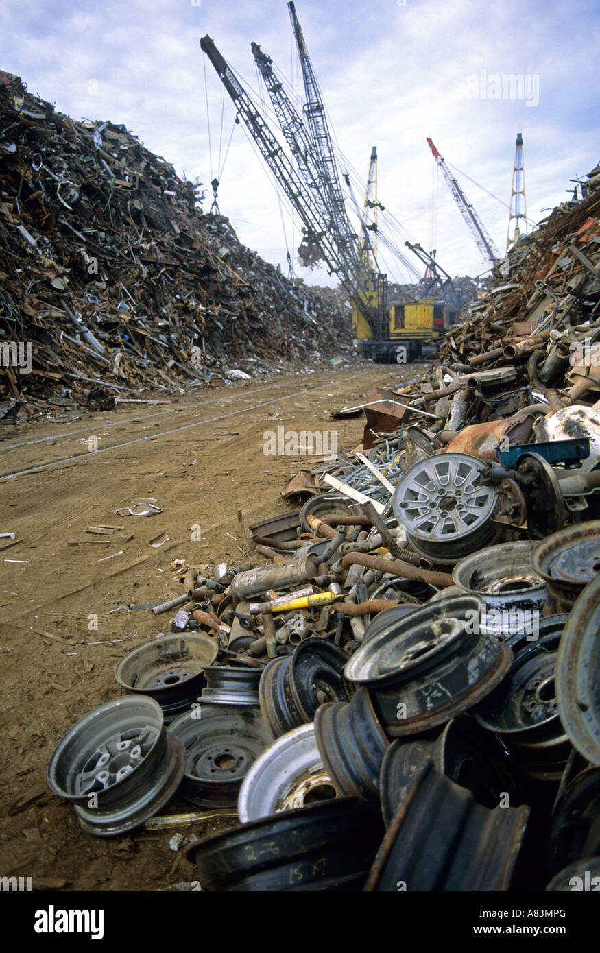 Scrap iron recycling Stock Photo - Alamy