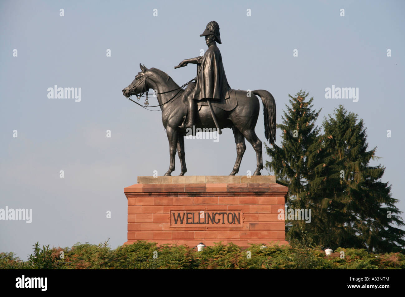 duke of Wellington Statue Aldershot Hampshire england uk gb Stock Photo ...