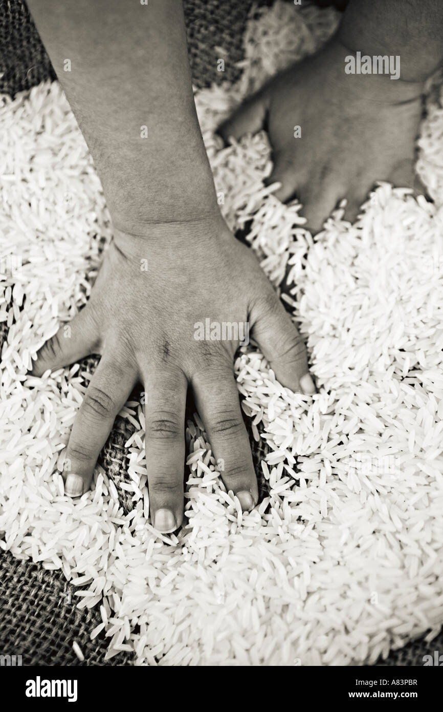 Starve child hi-res stock photography and images - Alamy