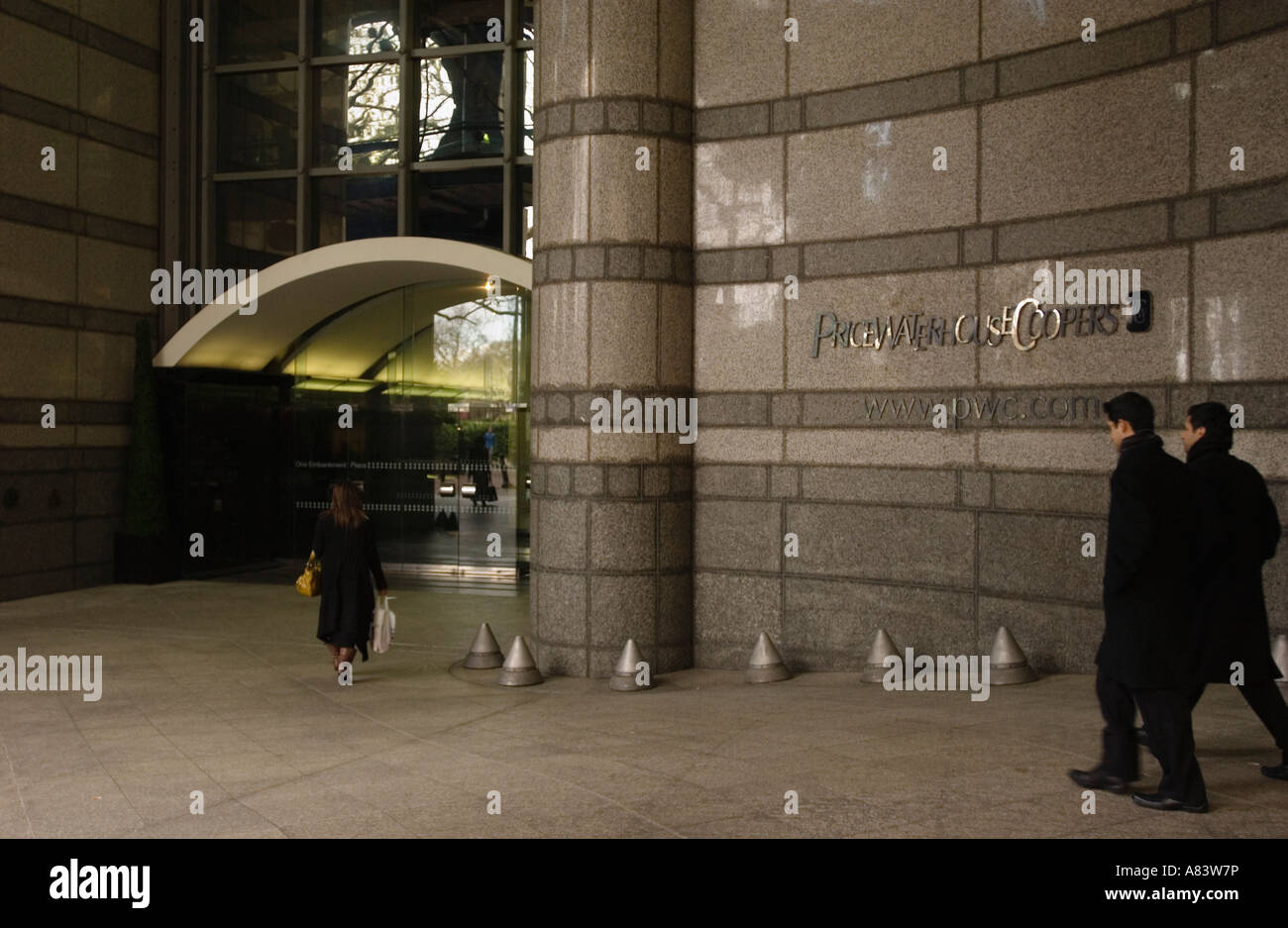 Pricewaterhousecoopers London Stock Photos & Pricewaterhousecoopers ...