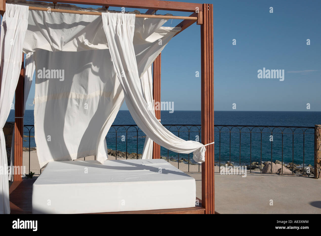 Canopy bed mexico hi-res stock photography and images - Alamy