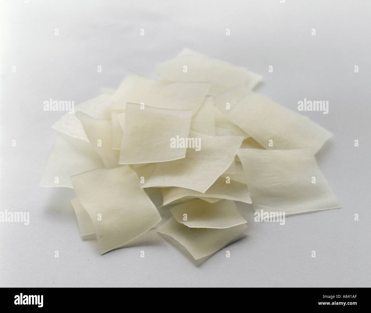 Wonton wrapper hi-res stock photography and images - Alamy