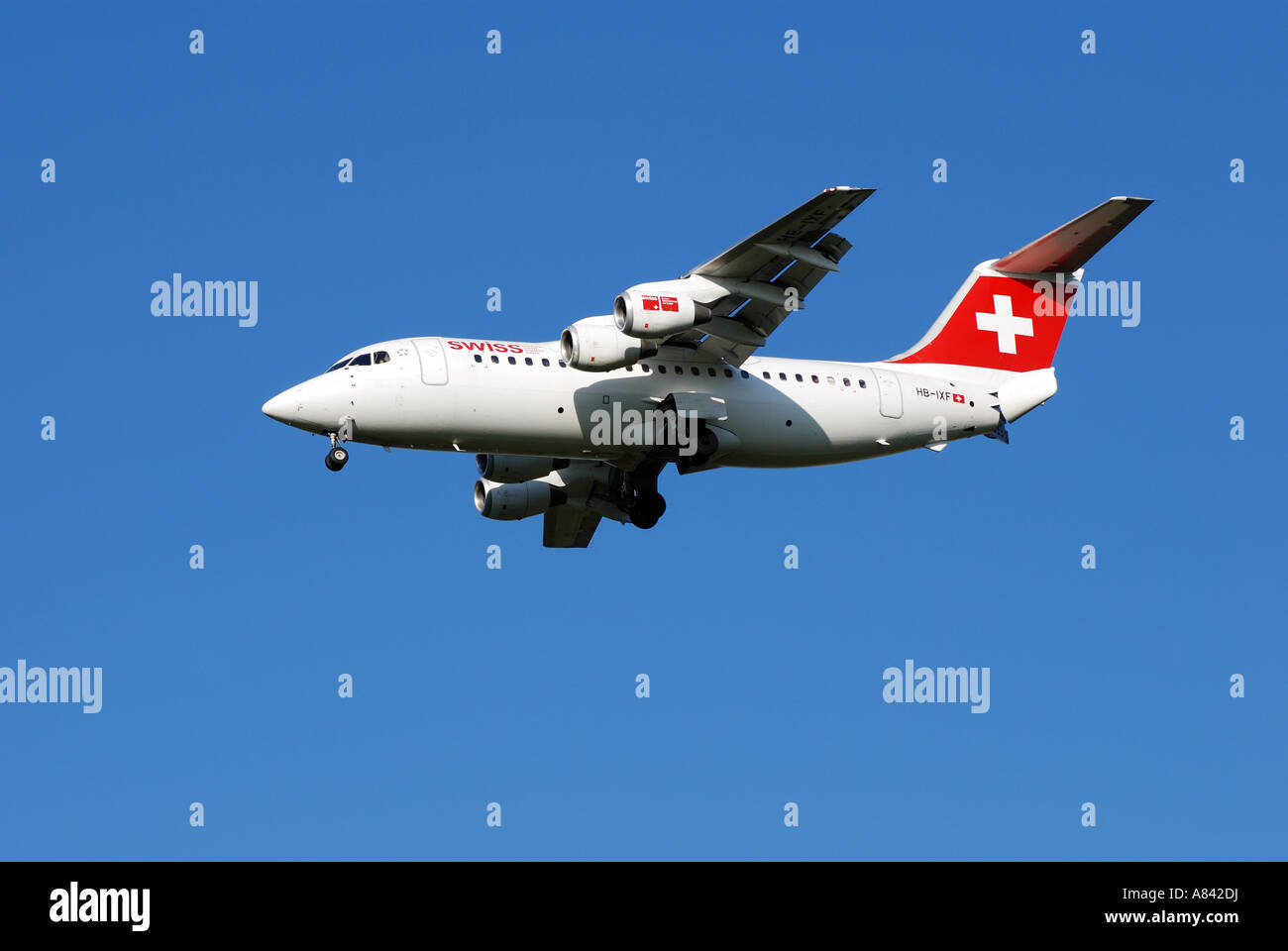 Swiss Avro RJ85 aircraft approaching Birmingham International Airport ...