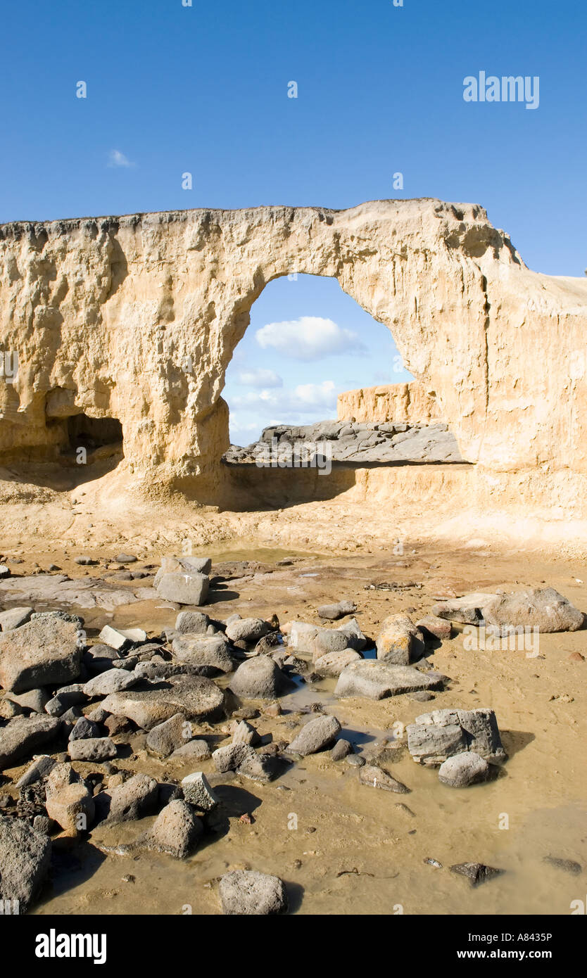 Timaru dashing rocks hi-res stock photography and images - Alamy