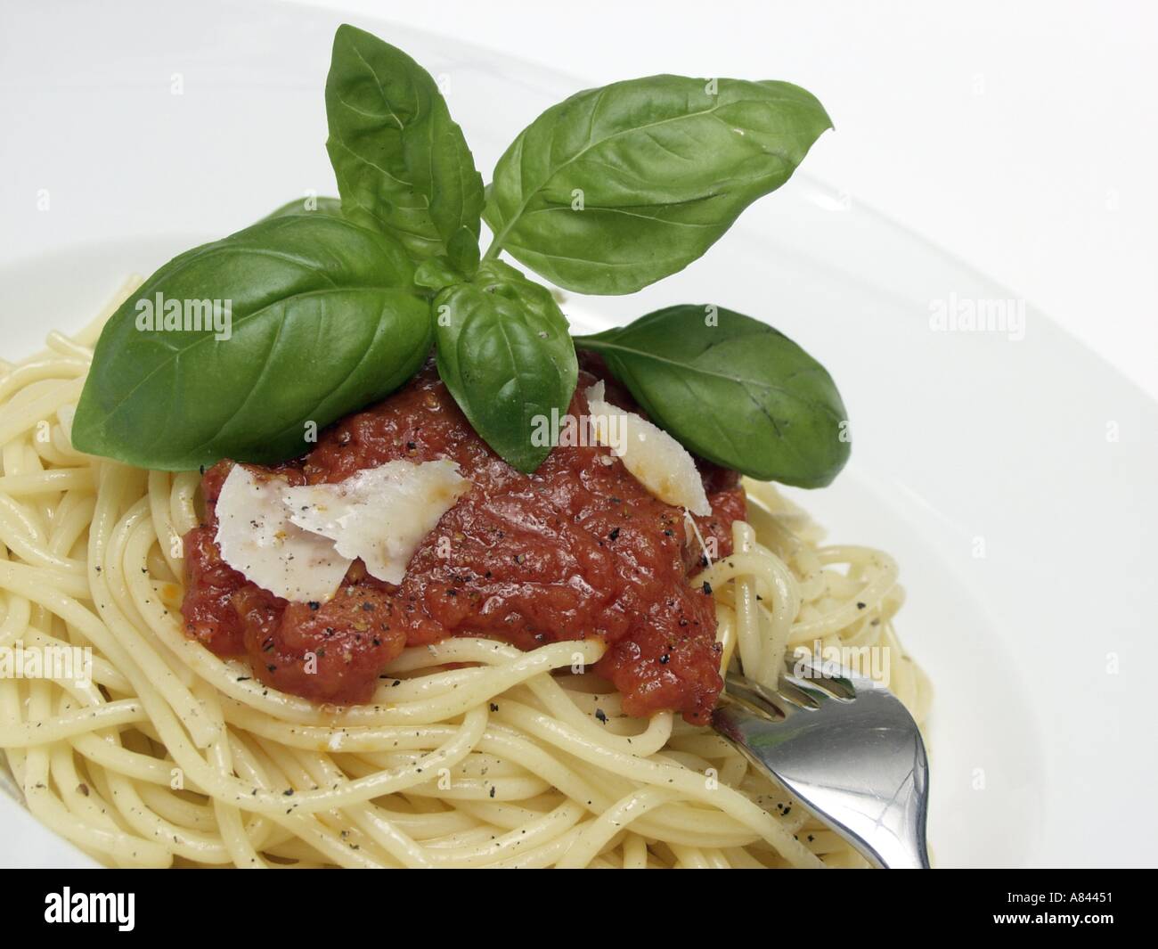 Fresh spaghetti hi-res stock photography and images - Alamy
