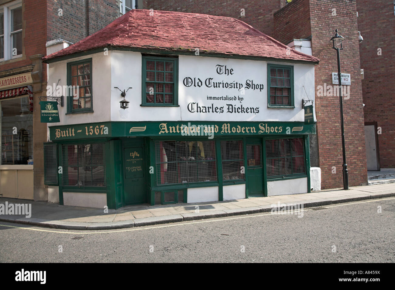 Dickensian London Street Stock Photos & Dickensian London Street Stock ...