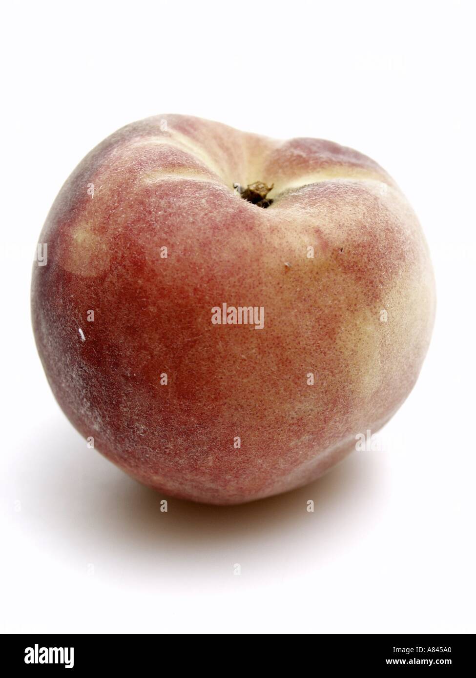 One whole peach fruit hi-res stock photography and images - Alamy