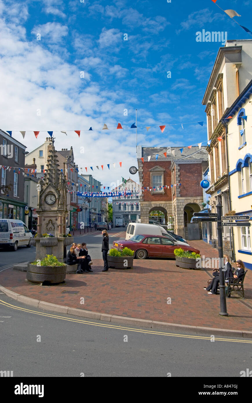 Torrington town centre hi-res stock photography and images - Alamy