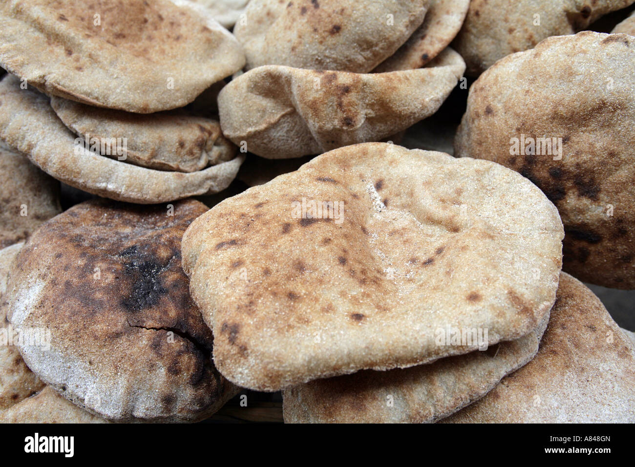 Egypt food eish masri hi-res stock photography and images - Alamy