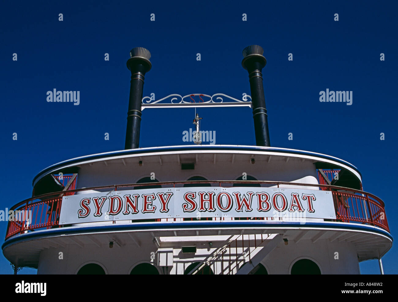 Showboat hi-res stock photography and images - Alamy