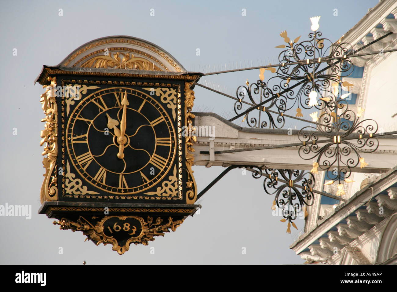 Guildhall guildford ornate town clock hi-res stock photography and ...