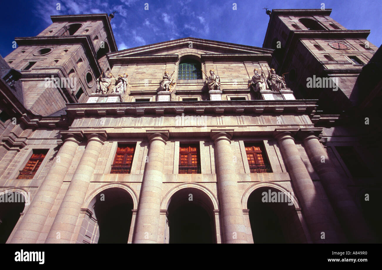 Royal library monastery el escorial hi-res stock photography and images ...