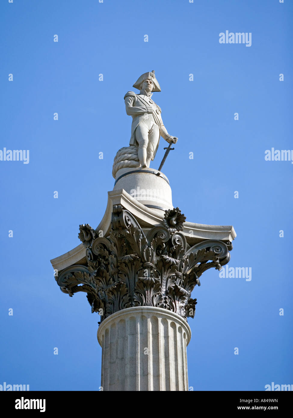 Lord horatio nelsons statue hi-res stock photography and images - Alamy