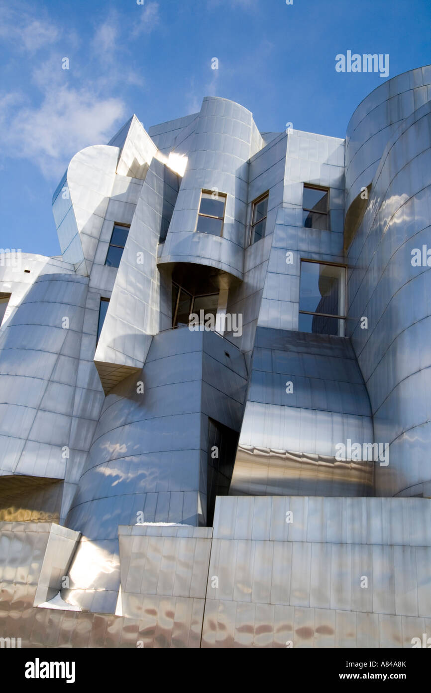 University of Minnesota Frederick R. Weisman Art Museum architect Frank ...
