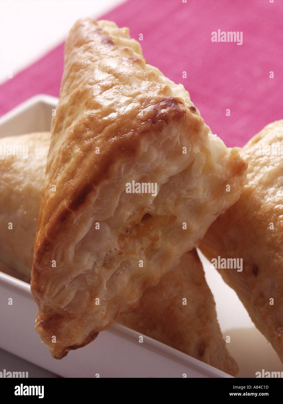 Vol au vent pastry filling hi-res stock photography and images - Alamy