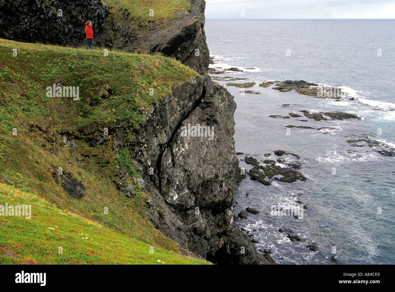 Women hiker walking newfoundland hi-res stock photography and images ...
