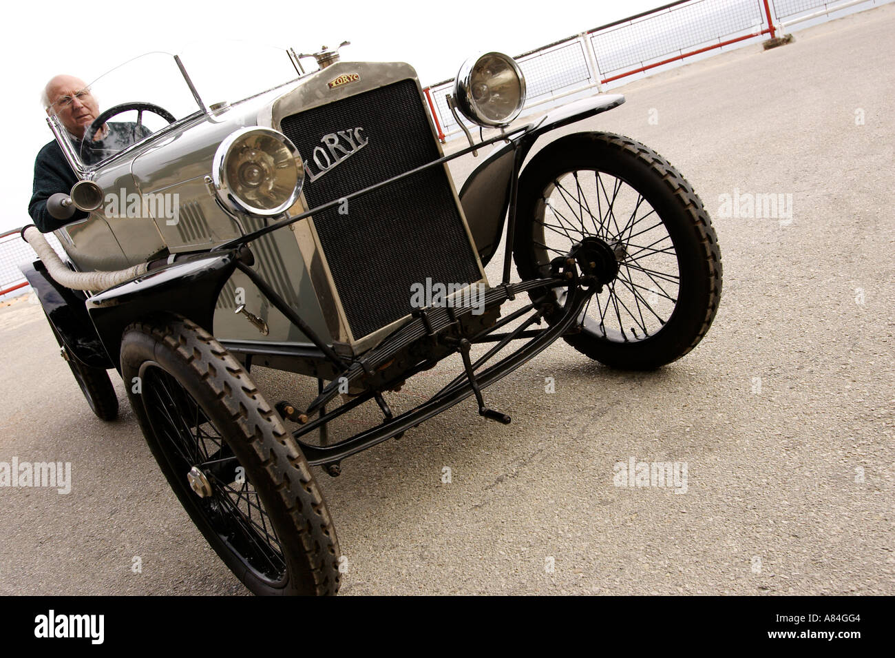 The Loryc vintage car Stock Photo - Alamy