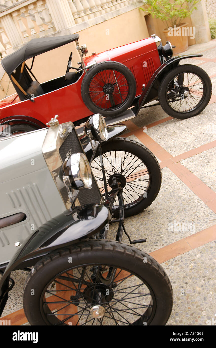 Loryc vintage cars Stock Photo - Alamy