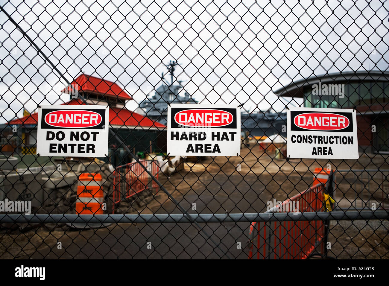 DO NOT ENTER SIGNS, CONSTRUCTION Stock Photo - Alamy